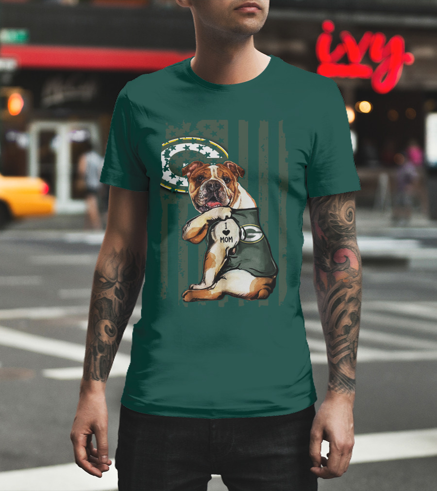 Green Bay Packers Bulldog I Love Mom Fan T-Shirt