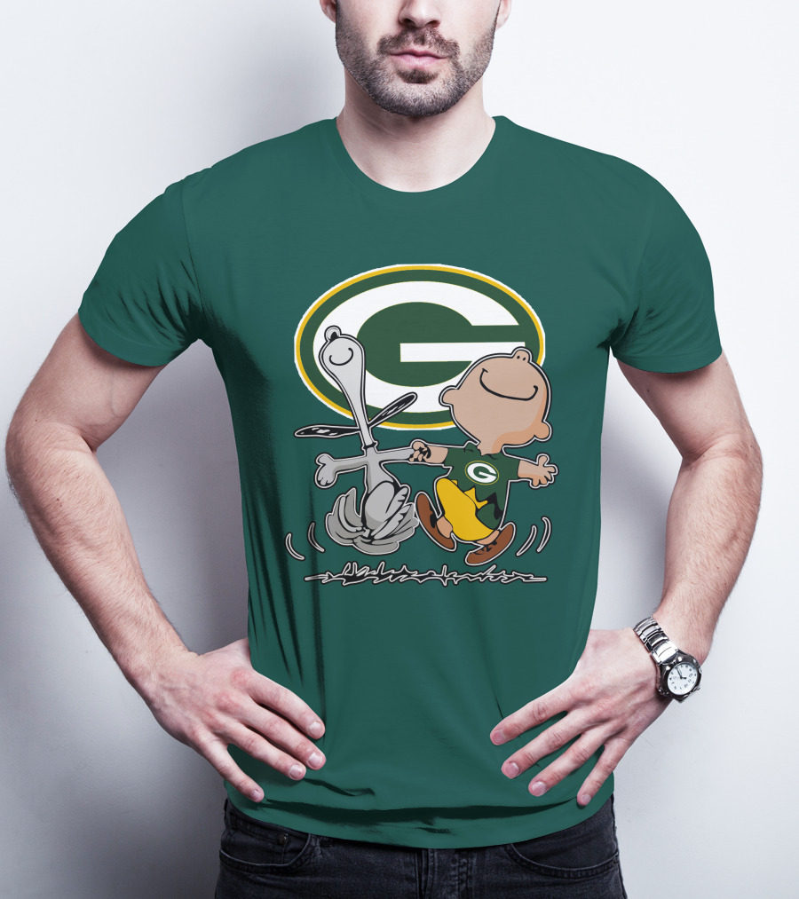 Green Bay Packers Snoopy Charlie Brown Fan Celebration T-Shirt