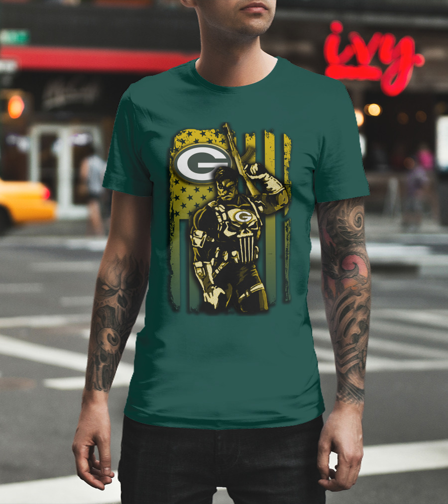 Green Bay Packers Soldier With Rifle And American Flag T-Shirt