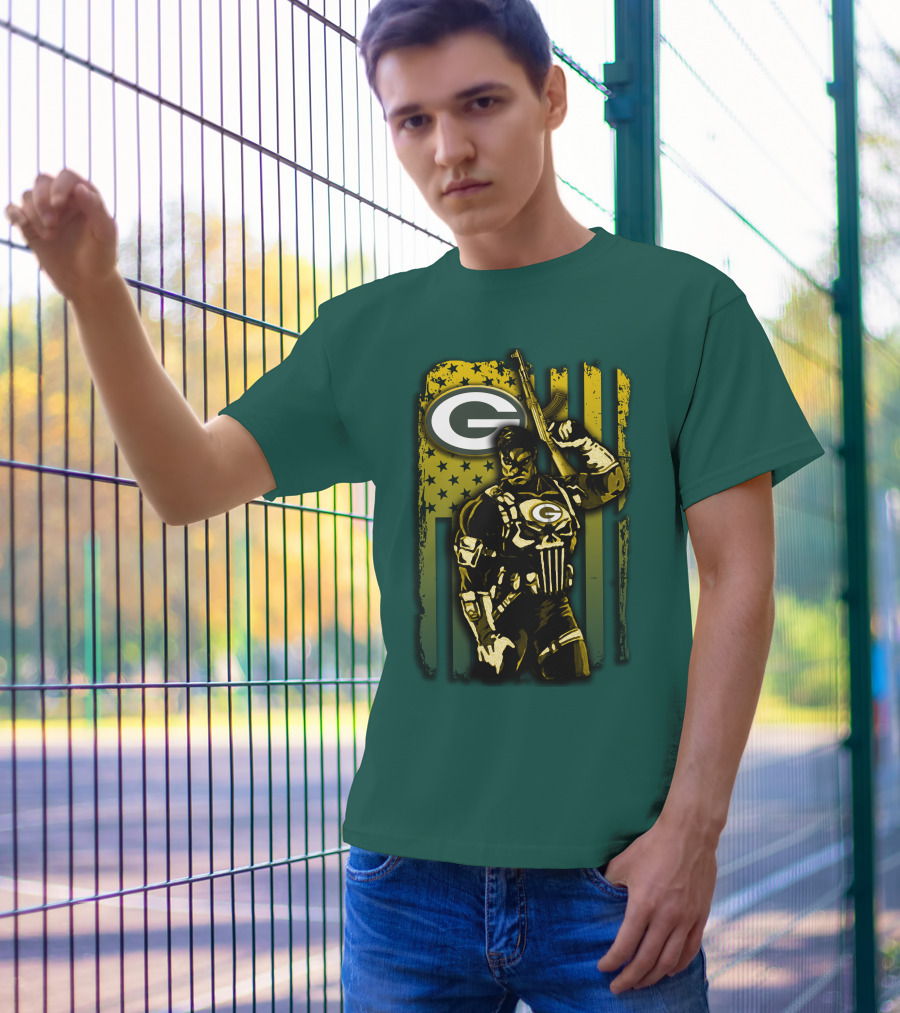 Green Bay Packers Soldier With Rifle And American Flag T-Shirt