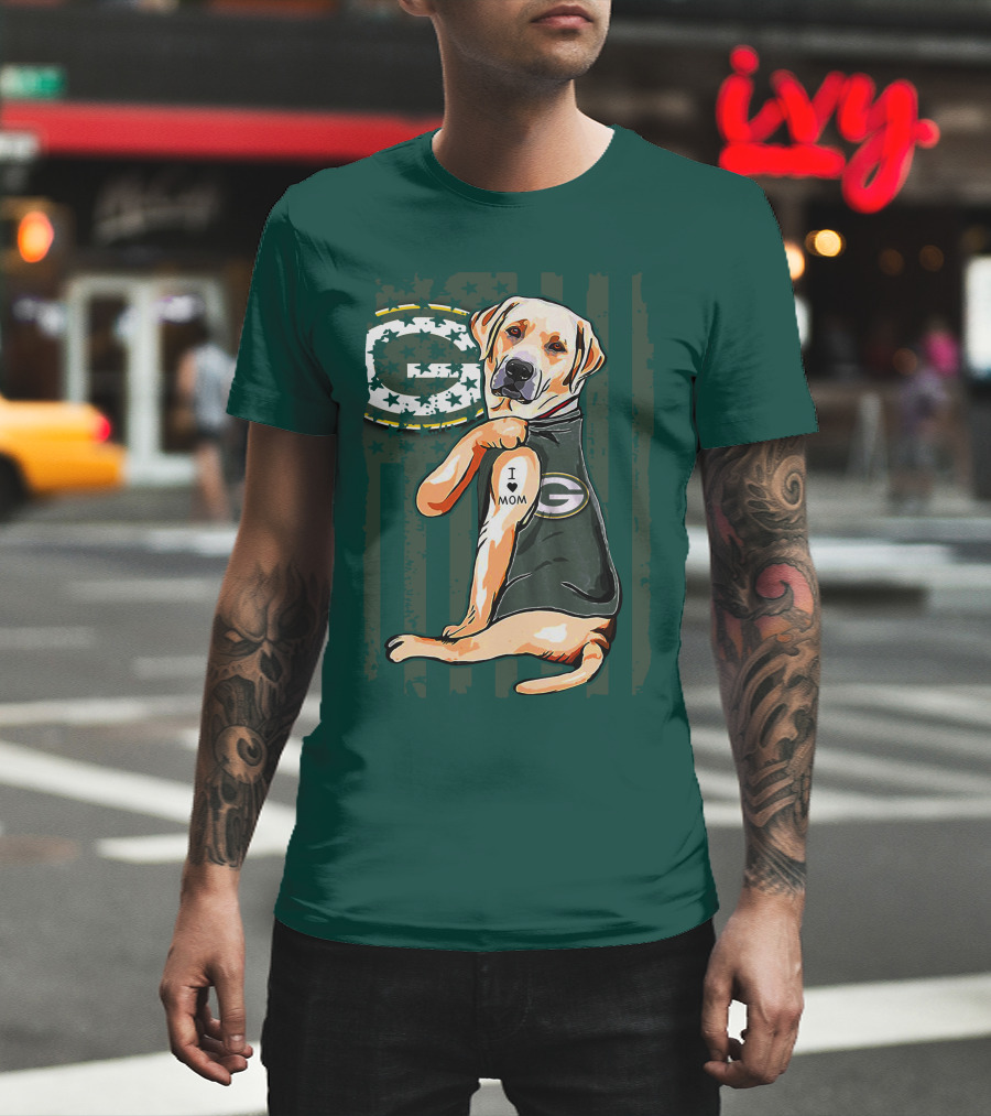 Labrador Retriever I Love Mom Green Bay Packers Fan Stars T-Shirt