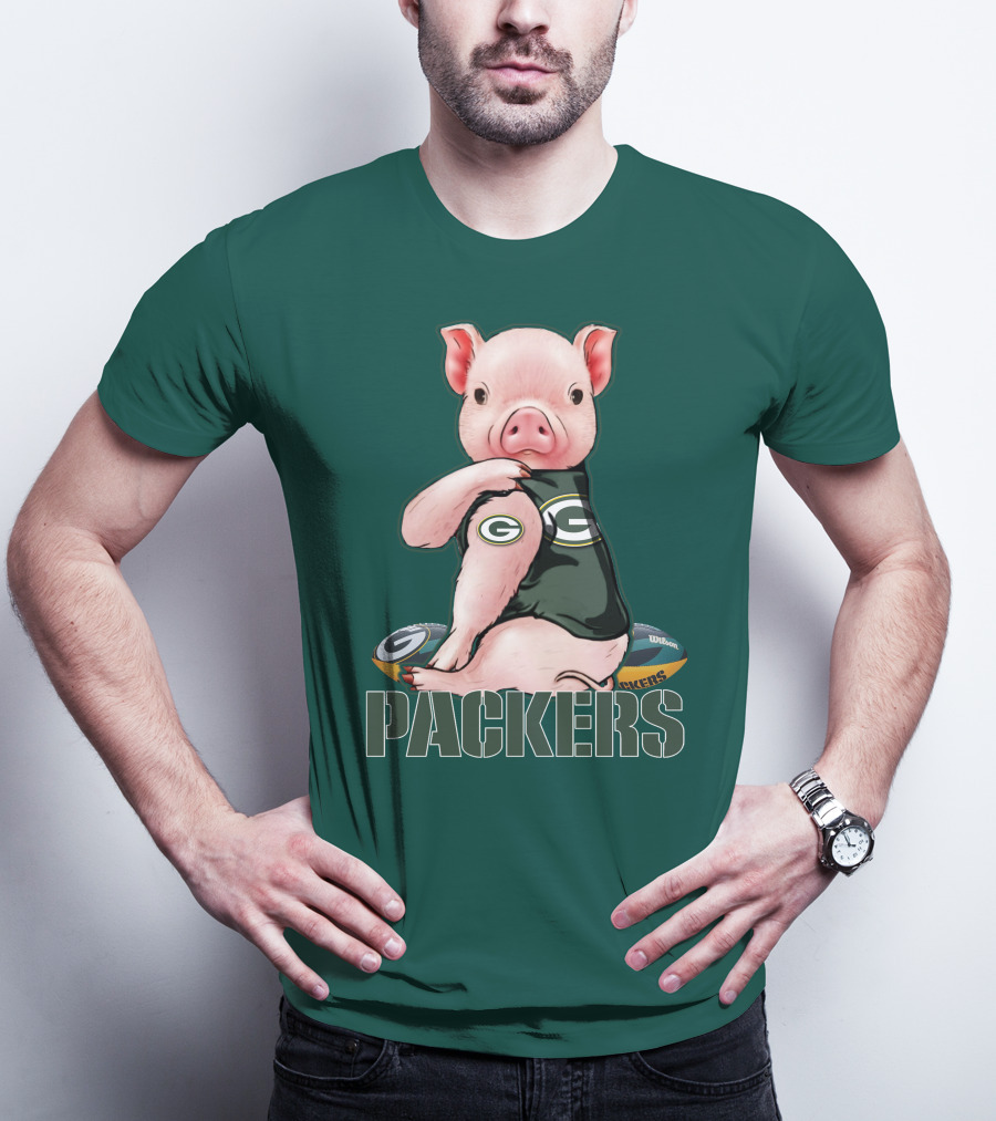 Green Bay Packers Pig Holding Football T-Shirt