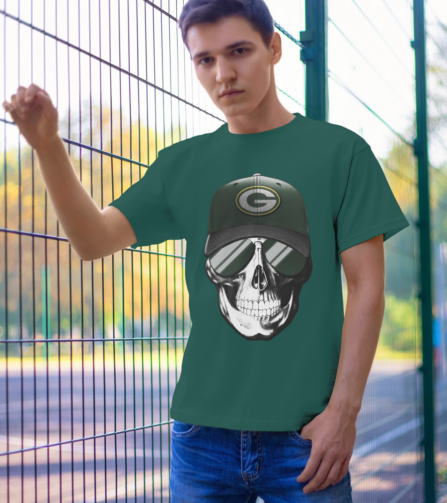 Green Bay Packers Skull Hat T-Shirt