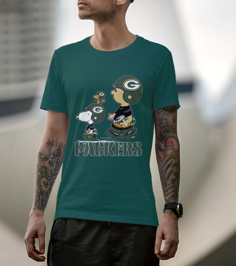 Snpfootball Green Bay Packers Peanuts Characters T-Shirt
