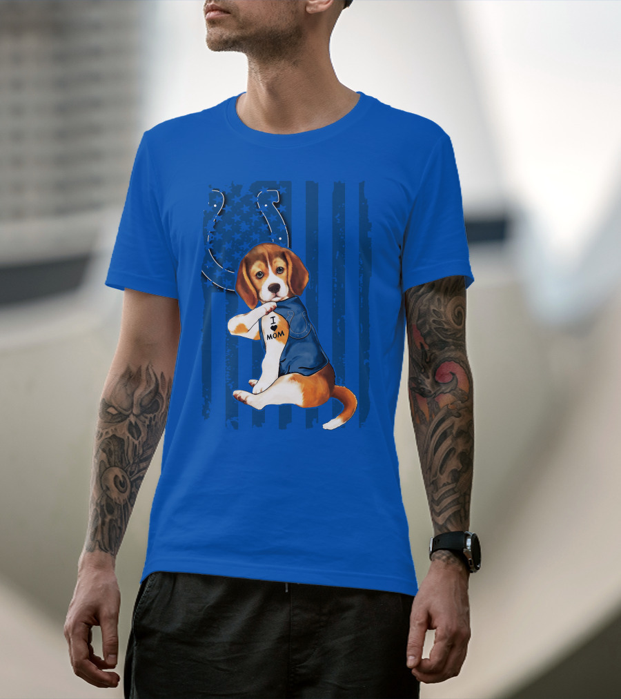Beagle Wearing I Love Mom Indianapolis Colts Shirt With Horseshoe T-Shirt