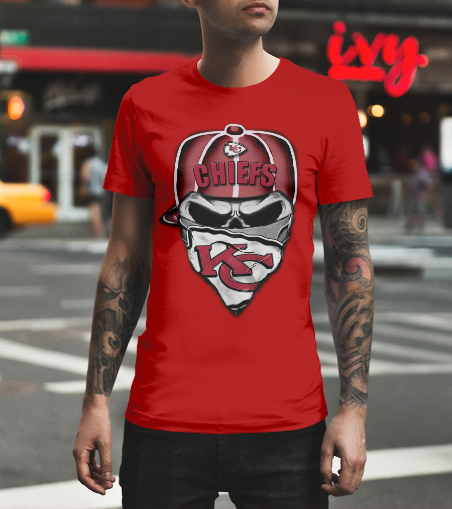 Kansas City Chiefs Skull Bandana Logo Cap T-Shirt