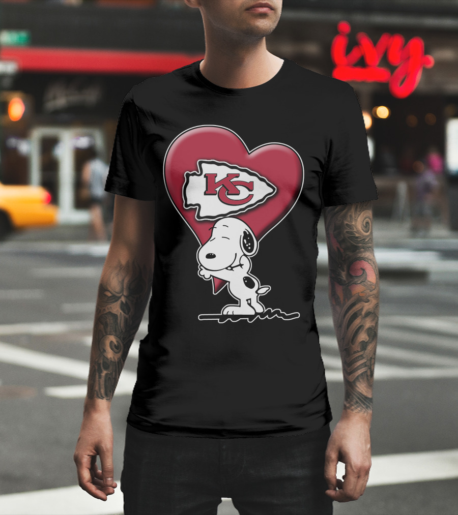 Snoopy Kansas City Chiefs Heart T-Shirt