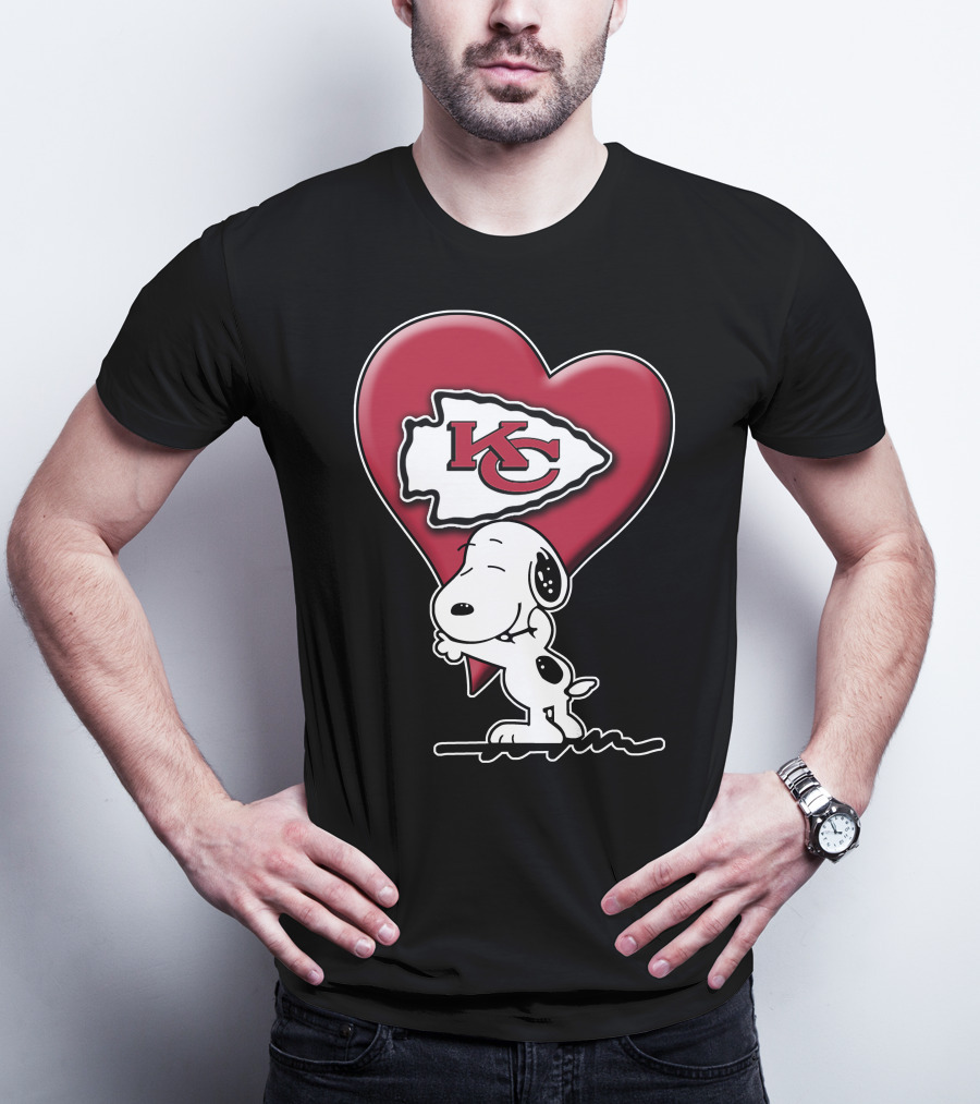 Snoopy Kansas City Chiefs Heart T-Shirt