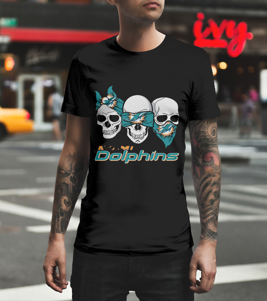 3 Skull Miami Dolphins T-Shirt