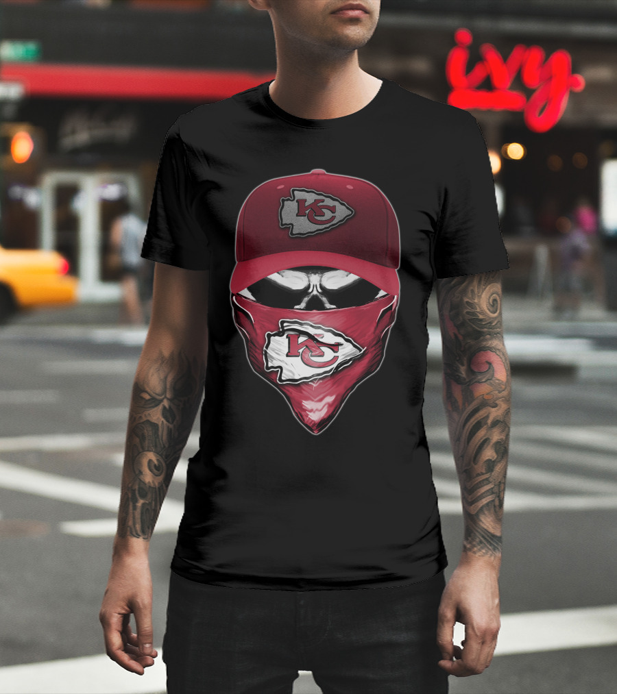 Skull Kansas City Chiefs Bandana Hat T-Shirt