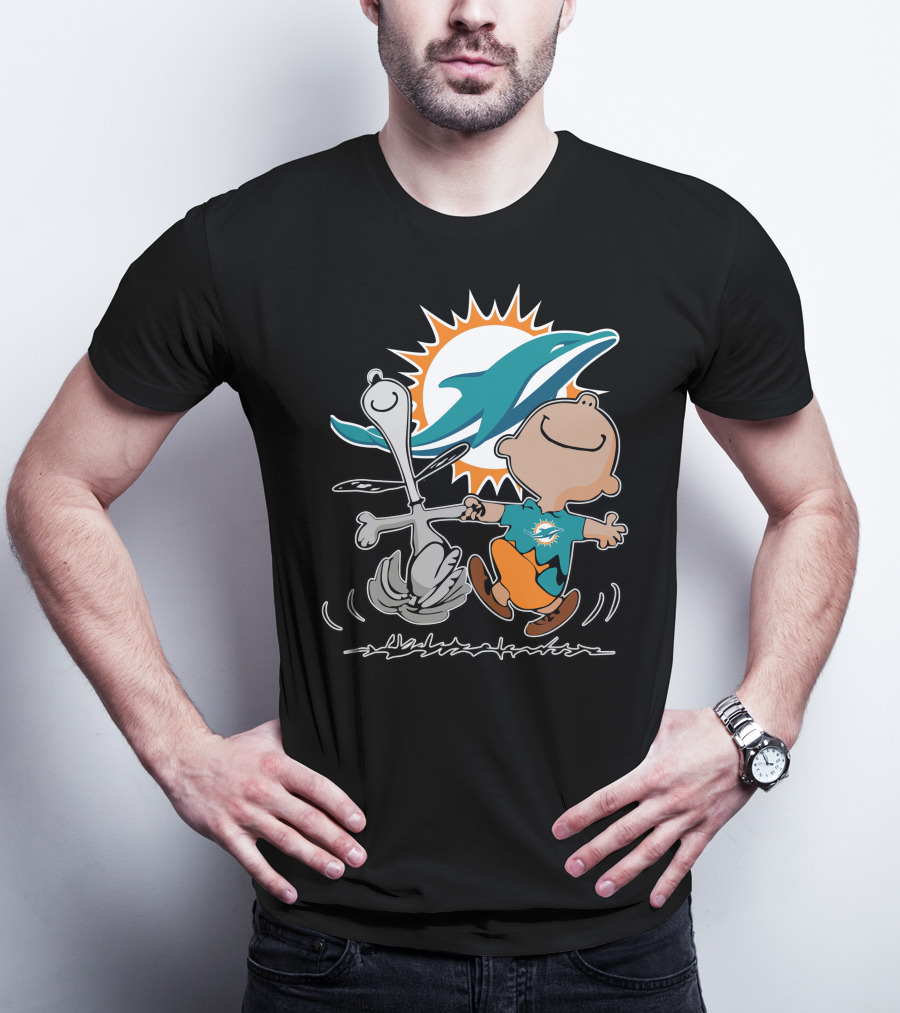 Miami Dolphins 44 Peanuts Characters Dancing T-Shirt