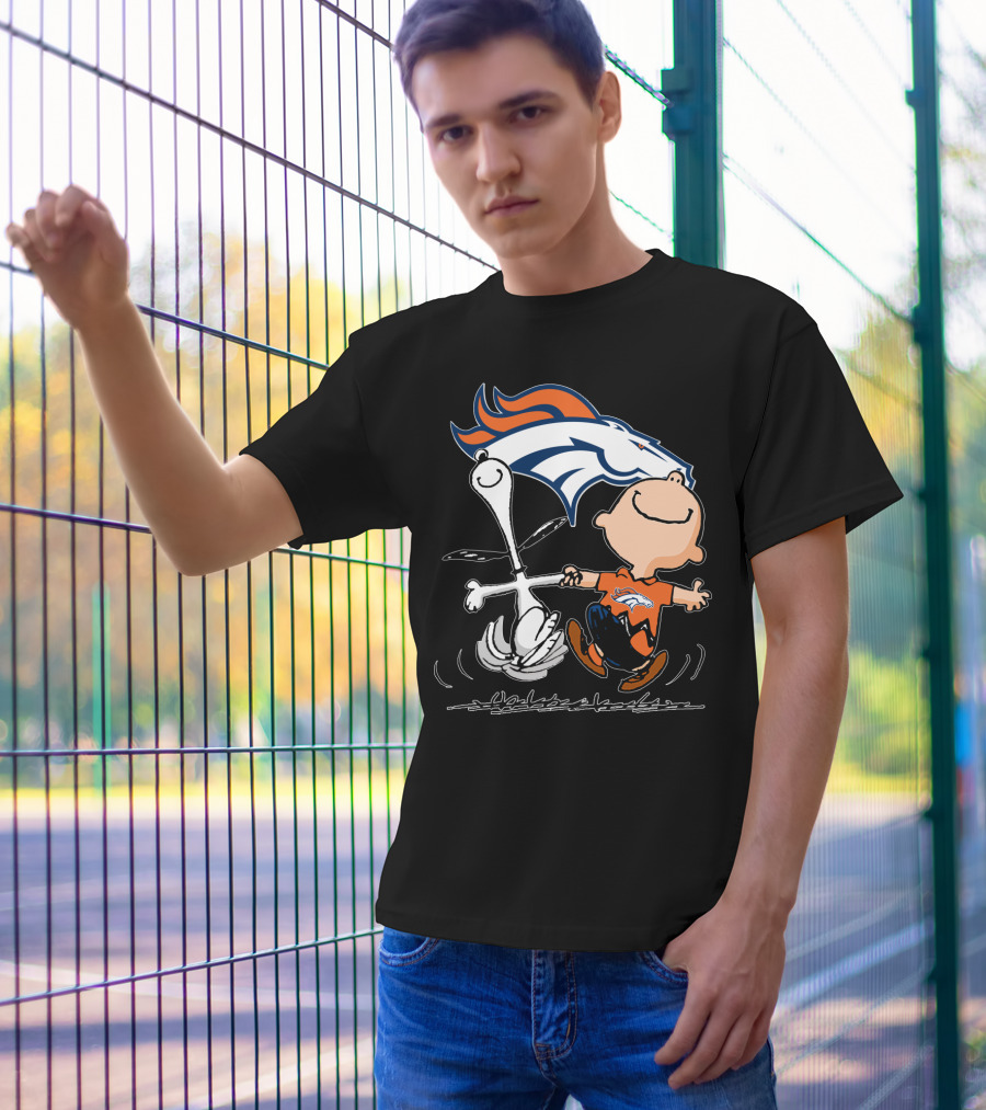 Snoopy Charlie Brown Dancing With Denver Broncos T-Shirt