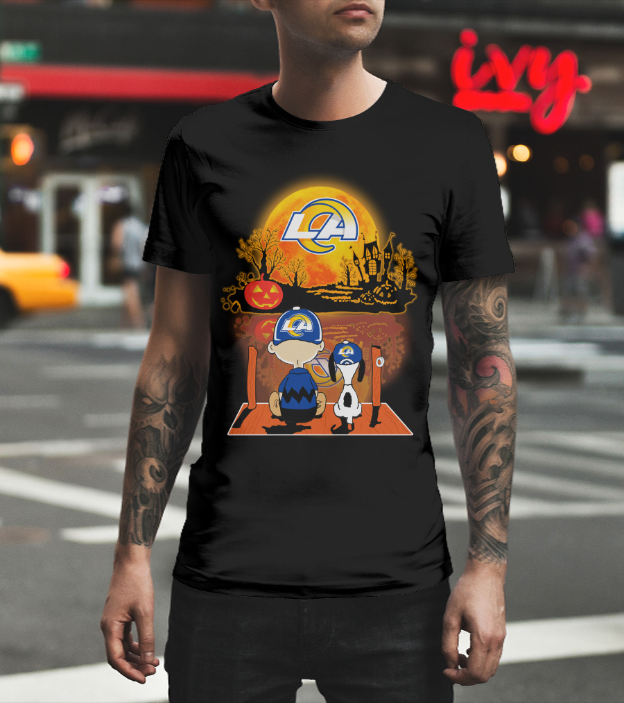 Los Angeles Rams Snoopy Charlie Brown Halloween Pumpkin Moon T-Shirt