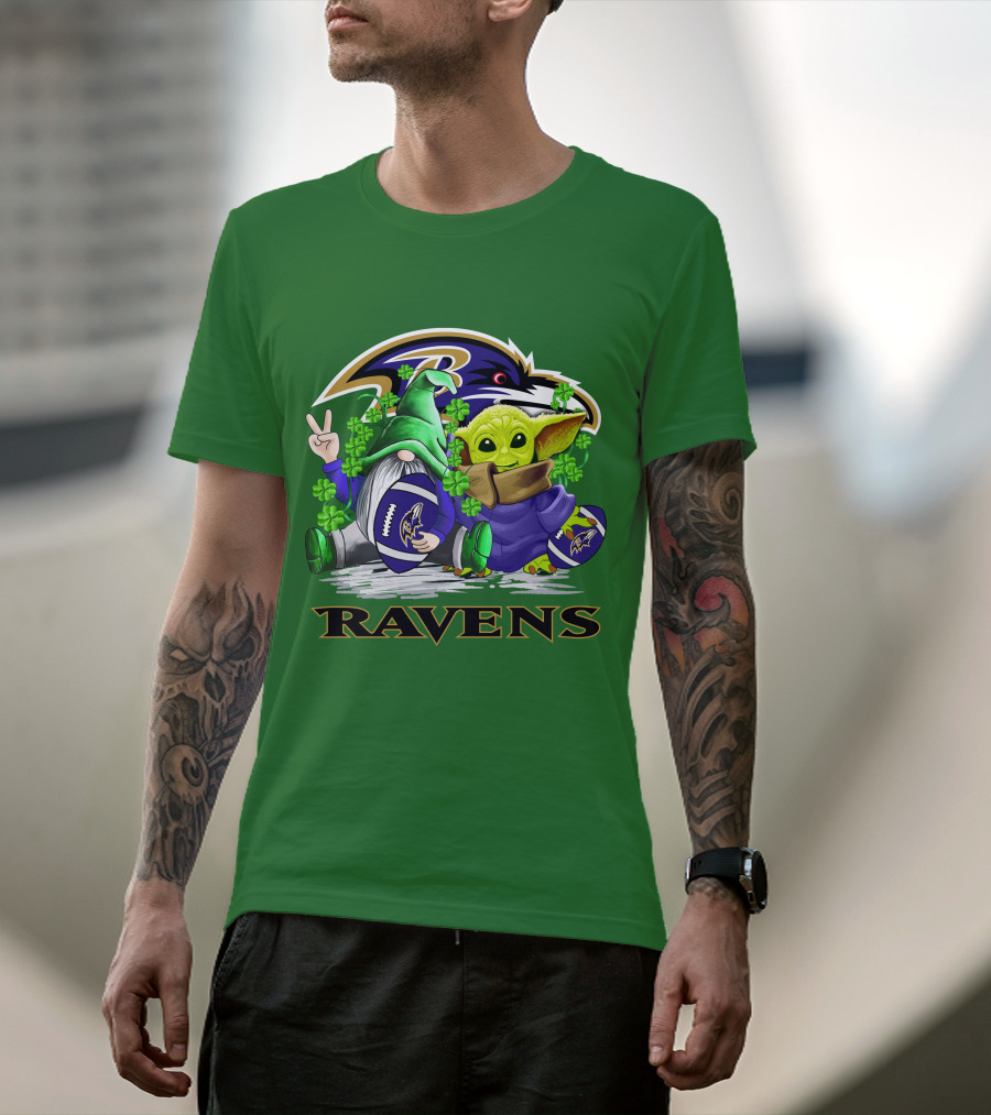 Baltimore Ravens St. Patrick's Day Football Gnome And Baby Alien With Shamrocks T-Shirt