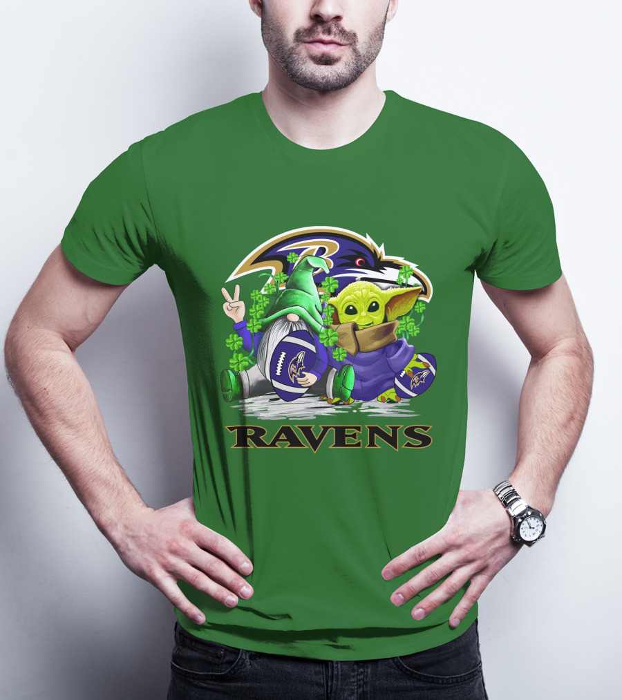 Baltimore Ravens St. Patrick's Day Football Gnome And Baby Alien With Shamrocks T-Shirt