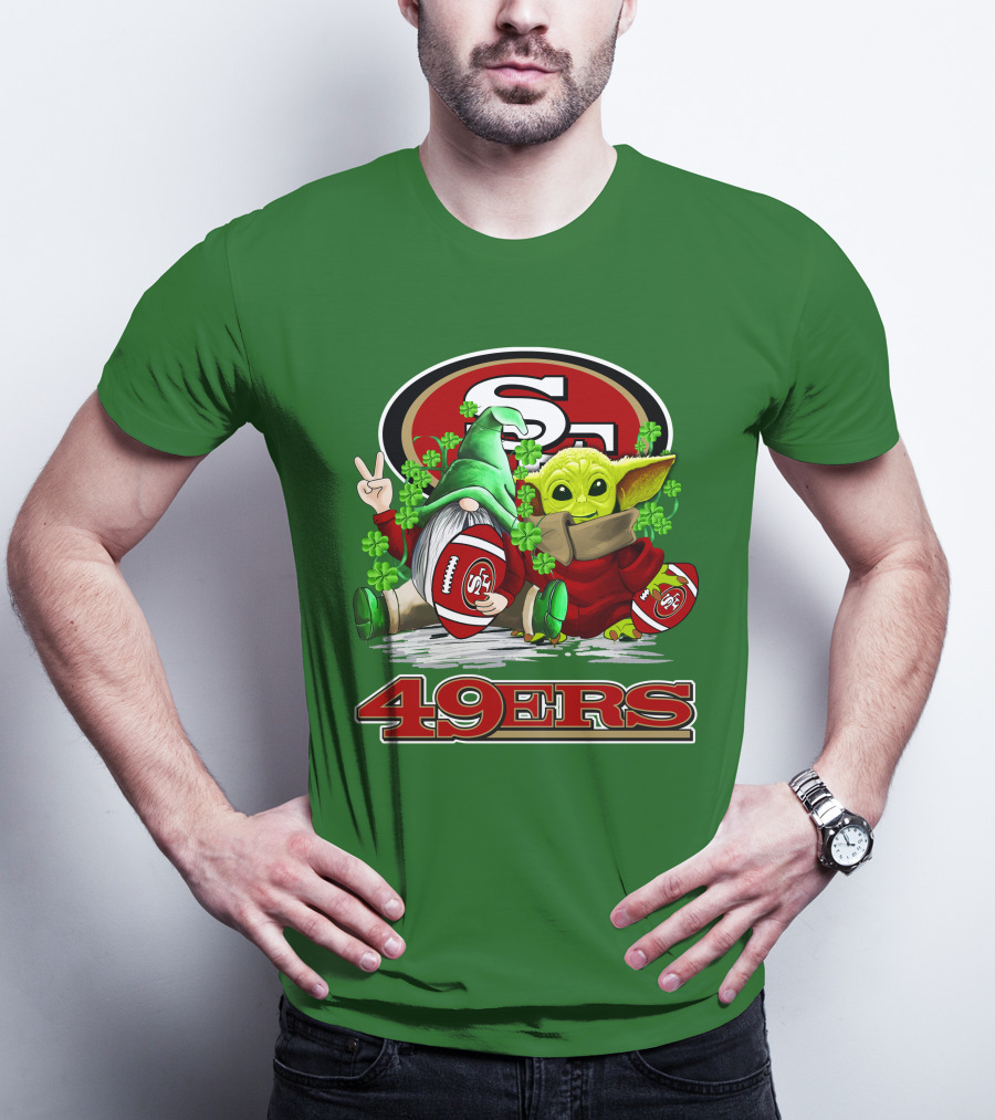 San Francisco 49ers Football St. Patrick's Day Gnome And Baby Yoda 49ers T-Shirt