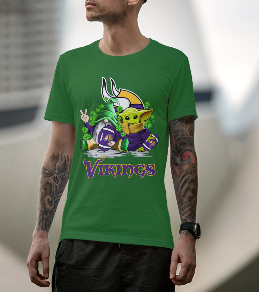 Vikings St. Patrick's Day Gnome And Green Alien With Football T-Shirt