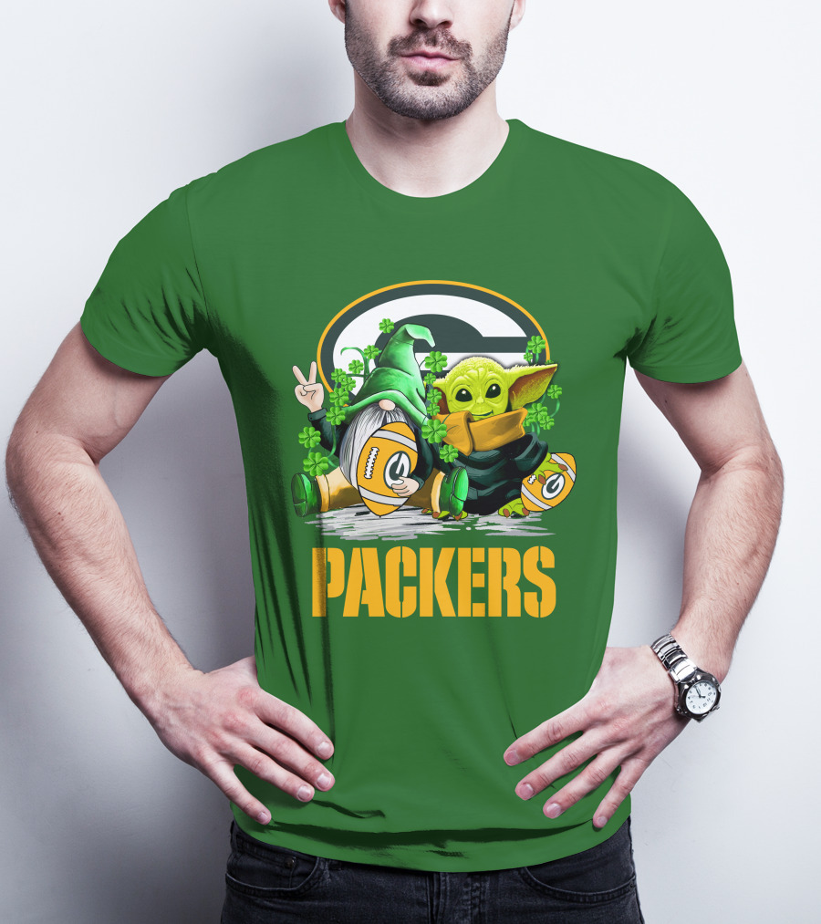 Green Bay Packers Shamrock Gnome And Alien Football St. Patrick's Day T-Shirt