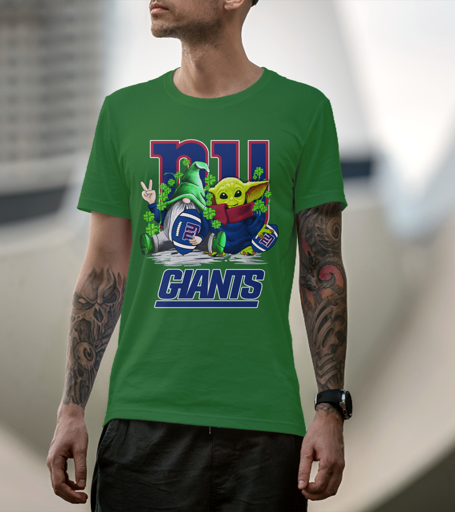 New York Giants Football St. Patrick's Day Gnome And Yoda T-Shirt