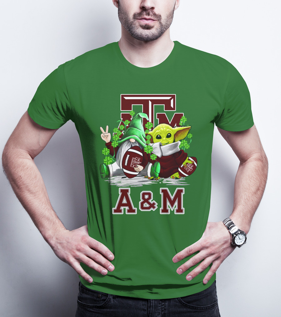 Texas A&M Aggies Football St. Patrick’s Day Gnome And Baby Alien With Shamrocks T-Shirt