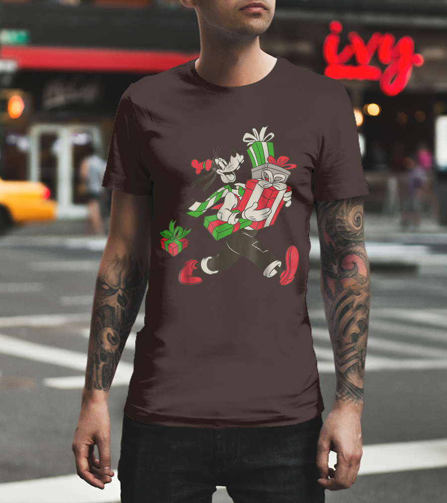 Disney Vintage Goofy Holiday Presents Carrying Christmas Gifts T-Shirt