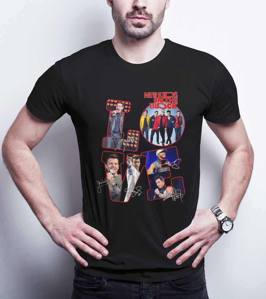 LOVE New Kids On The Block Signatures Group Photo Collection T-Shirt