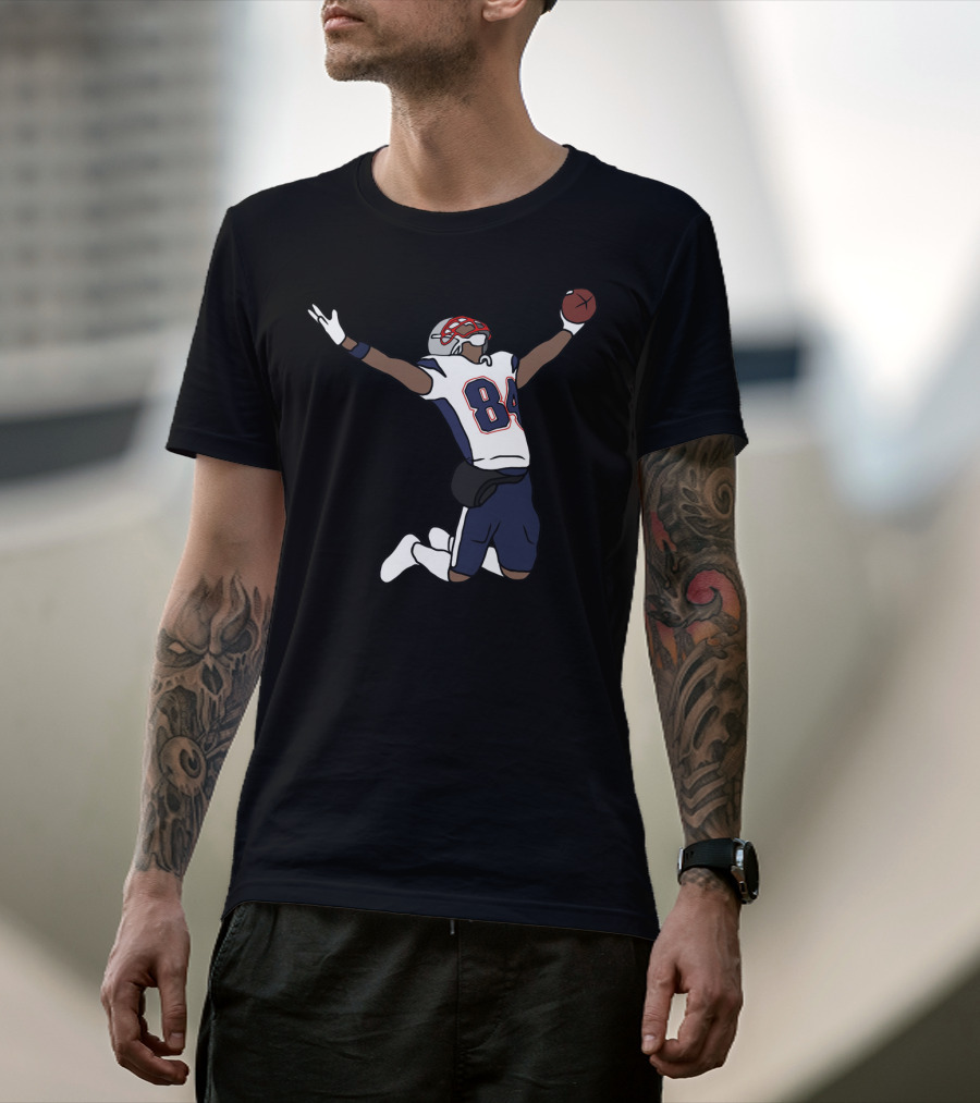 Antonio Brown Patriots Celebration Jumping Football Player Number 84 T-Shirt