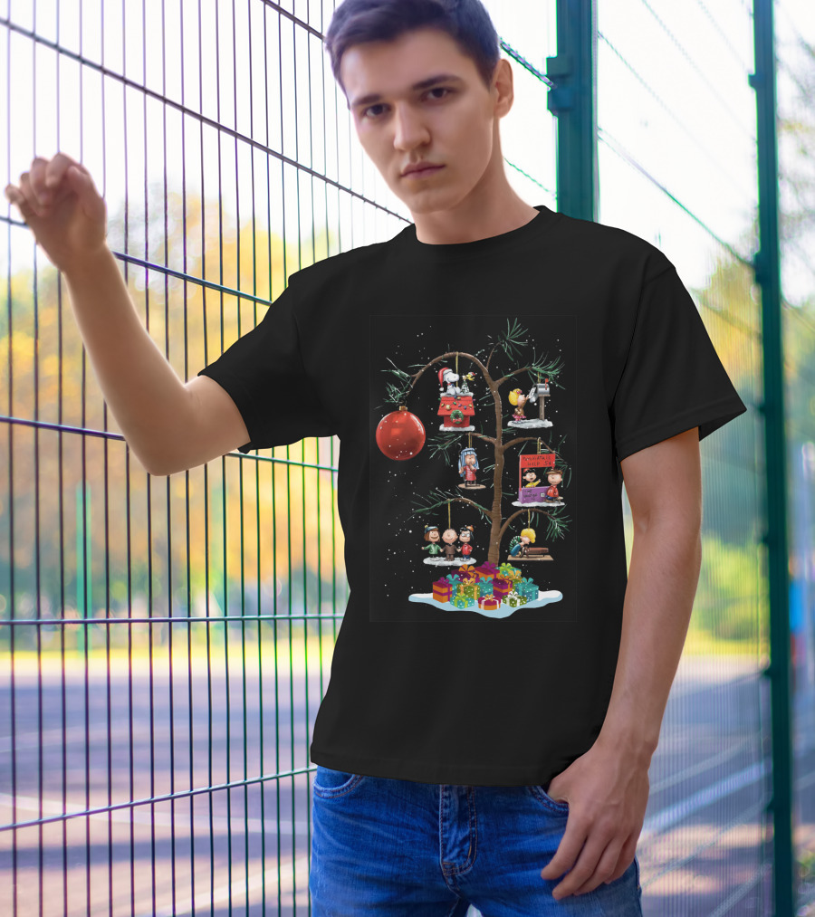Peanuts Christmas Tree With Snoopy Lucy Charlie Brown And Woodstock Ornaments T-Shirt