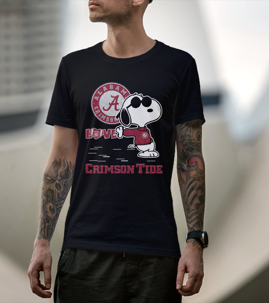 Snoopy Crimson Tide Alabama Love T-Shirt