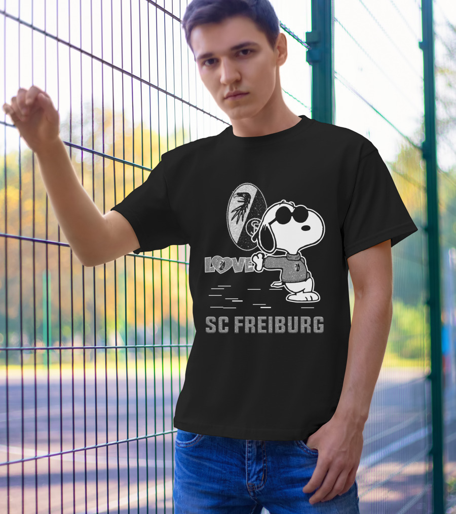 Snoopy Love SC Freiburg Peanuts Football Fan T-Shirt