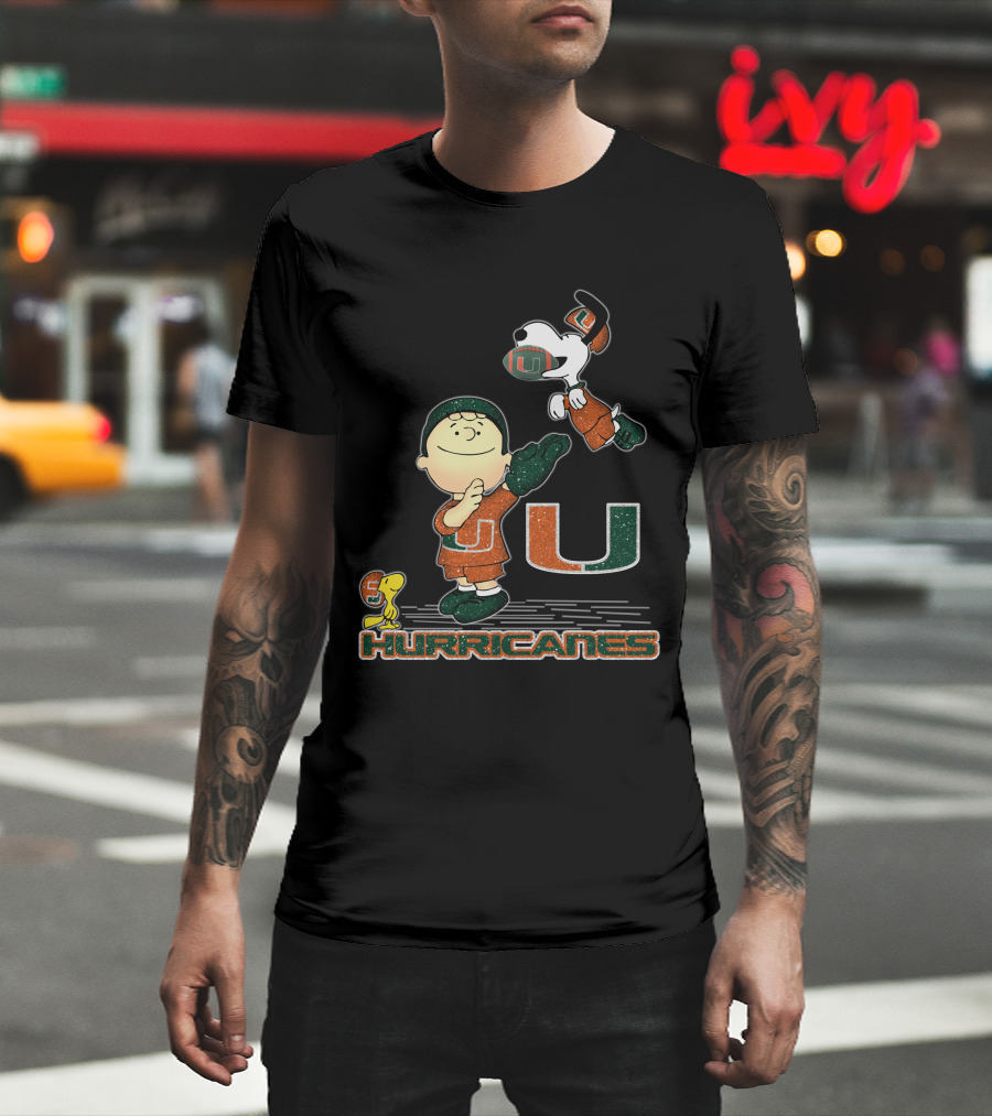 Snoopy And Woodstock Miami Hurricanes Football Team Enthusiasm T-Shirt