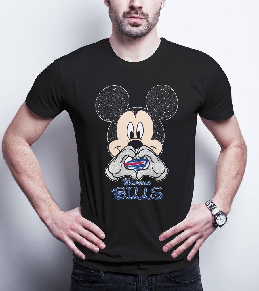 Mickey Holding Heart Buffalo Bills T-Shirt