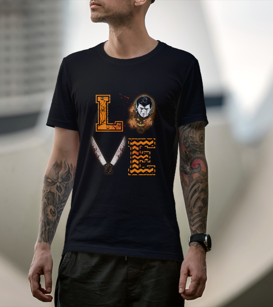 Love Halloween Spider Webs Bloody Knives Classic Horror Face T-Shirt