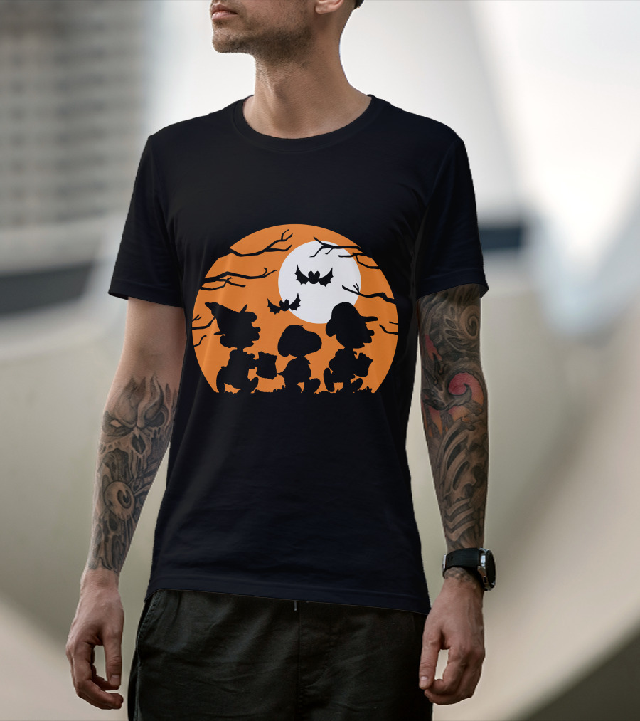 Peanuts Halloween Trick Or Treat Moonlit Bats T-Shirt