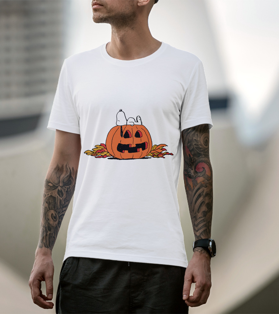 Snoopy Halloween Pumpkin Lantern T-Shirt