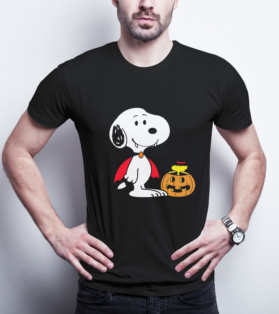 Snoopy Halloween Vampire With Woodstock In Pumpkin Hat T-Shirt