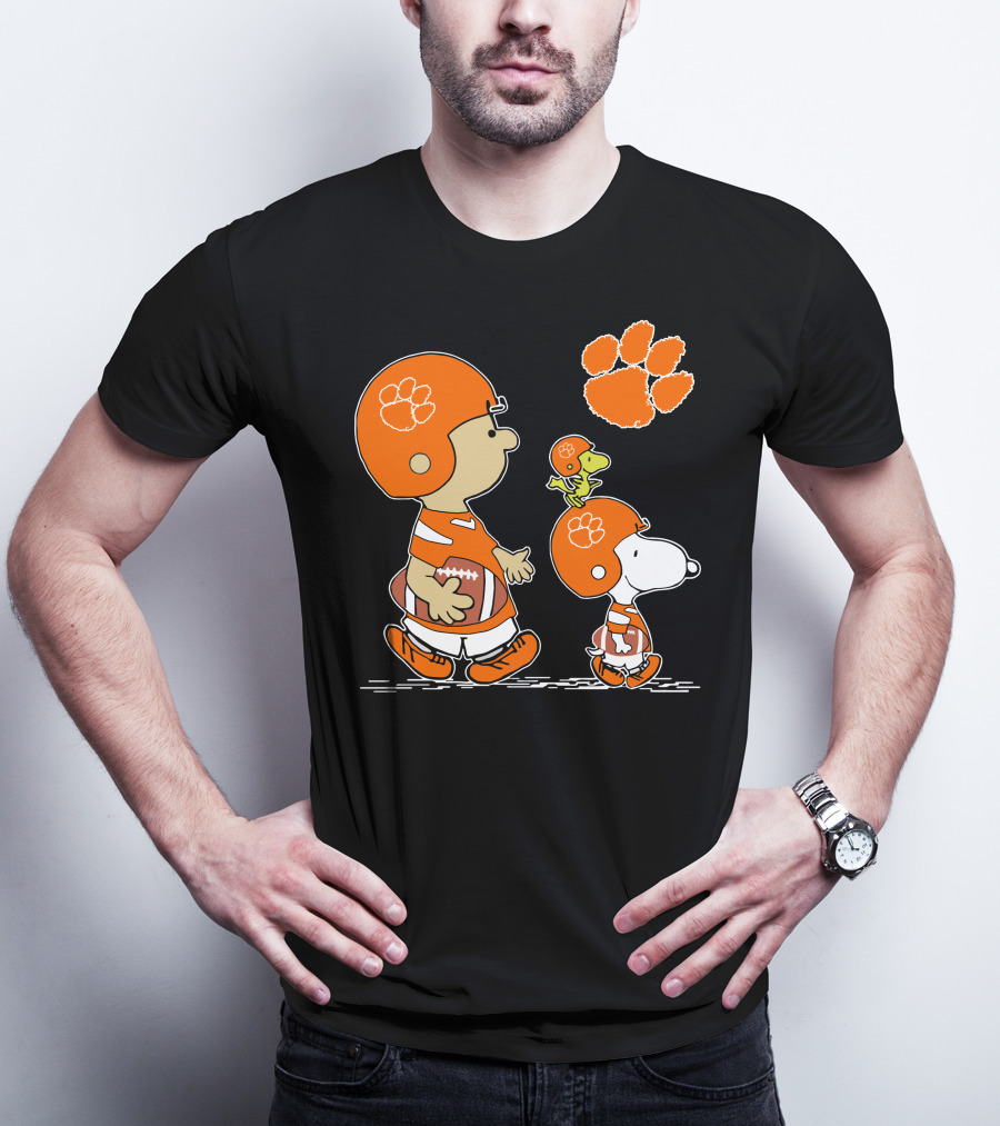 Clemson Tigers Mascot Helmet Football T-Shirt
