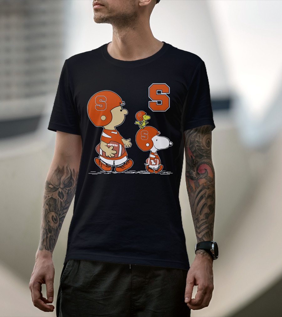 Syracuse Orange Charlie Brown And Snoopy Football T-Shirt