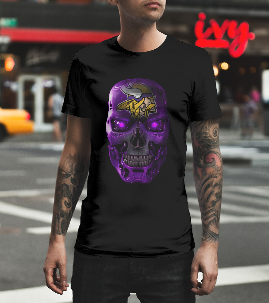 Vikings Skull Helmet Futuristic Purple Glowing Eyes T-Shirt