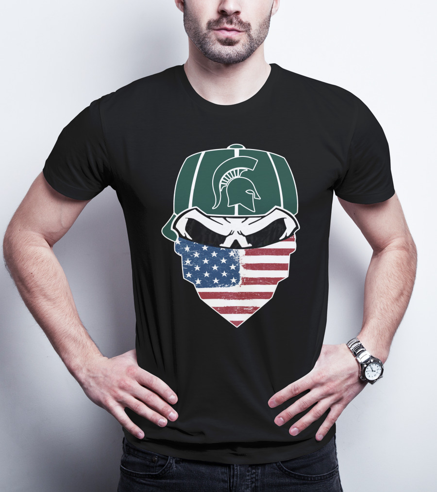 Michigan State Spartans Skulls Helmet With American Flag Bandana T-Shirt