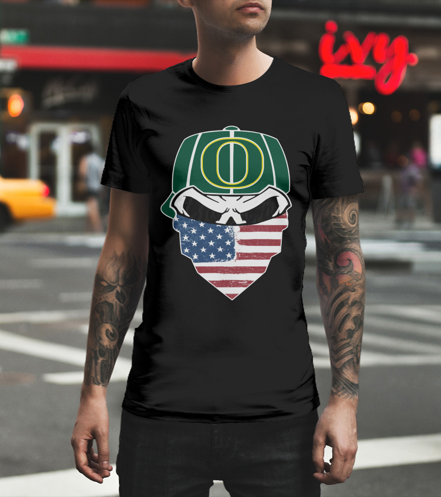 Oregon Ducks Skulls American Flag Mask T-Shirt