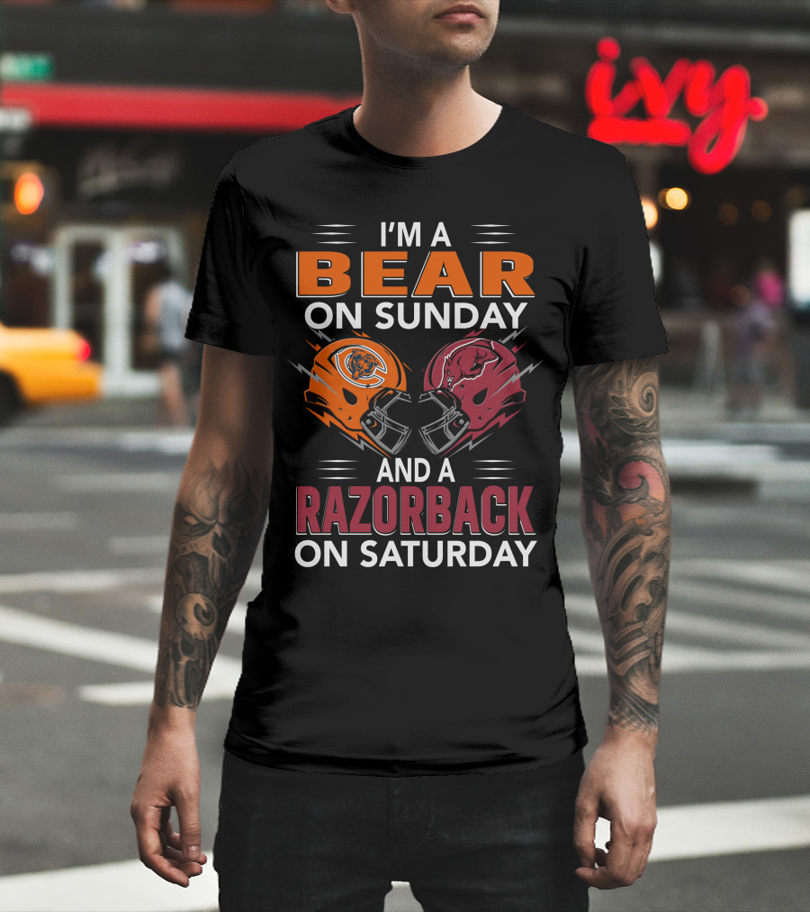 I'm A Bear On Sunday And A Razorback On Saturday Sports Football Helmets T-Shirt