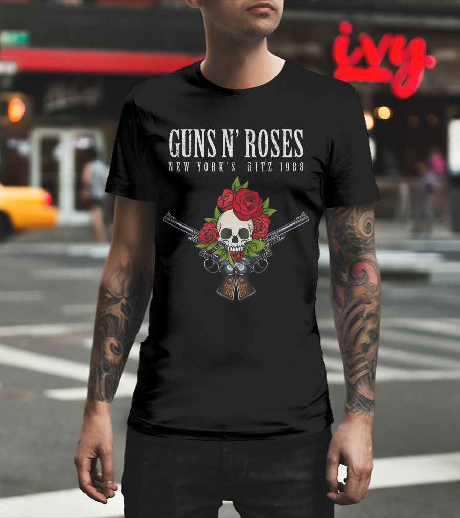 Guns N' Roses New York's Ritz 1988 Skull Roses Pistols T-Shirt