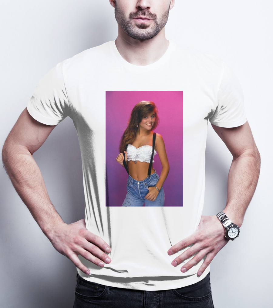 Saved By The Bell Kelly Kapowski 90s T-Shirt