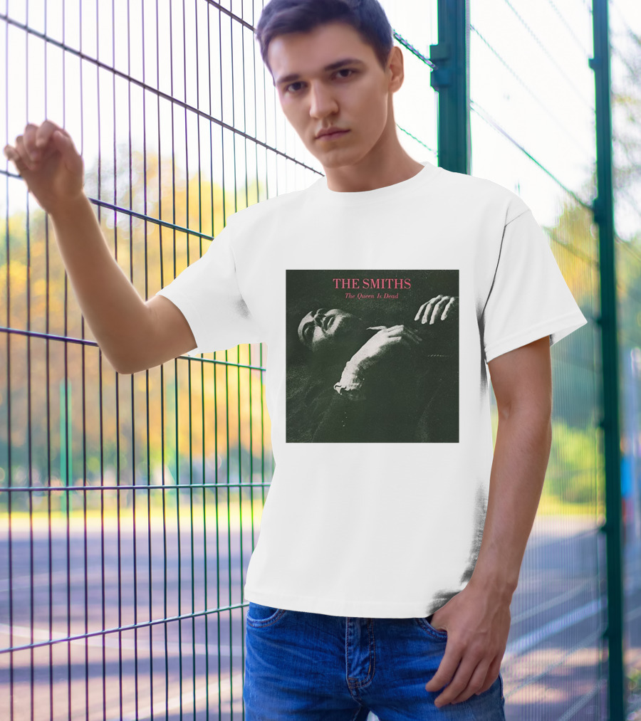 The Smiths The Queen Is Dead Album Art Meghan Paom T-Shirt