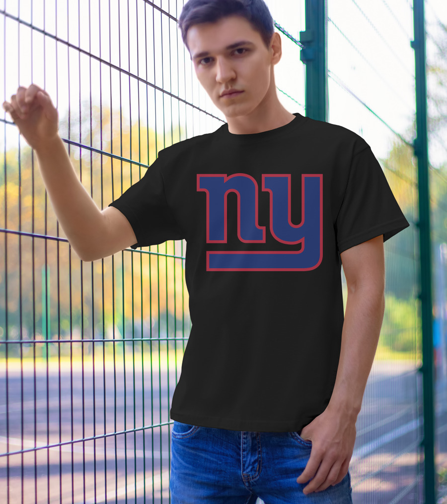 New York Giants Football Team Logo Fans T-Shirt