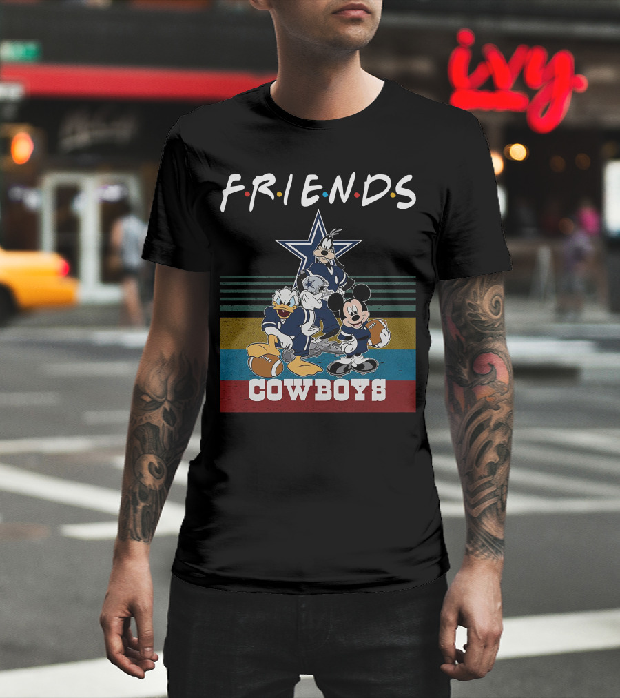 FRIENDS MICKEY DONALD GOOFY COWBOYS FOOTBALL TEAM T-Shirt
