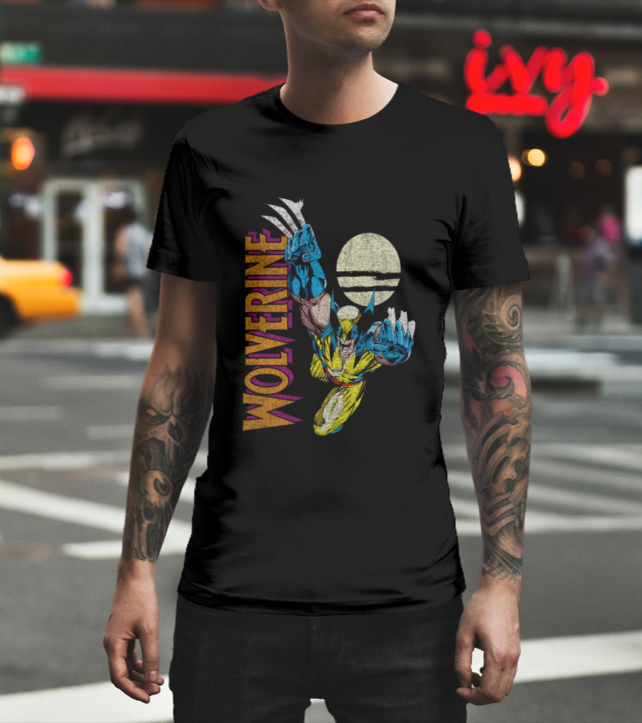 Wolverine Vintage Colorful Claws Action With Moon Marvel X Men Classic T-Shirt