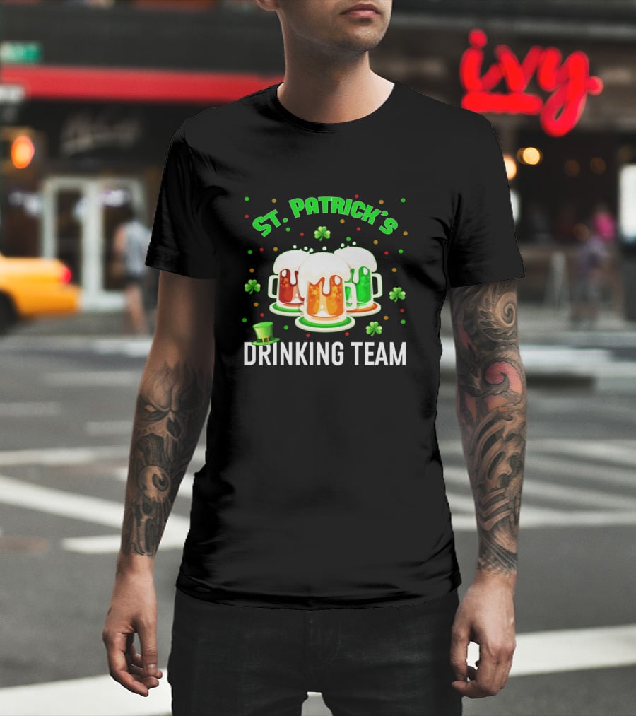 St Patrick's Drinking Team Beers And Shamrocks T-Shirt
