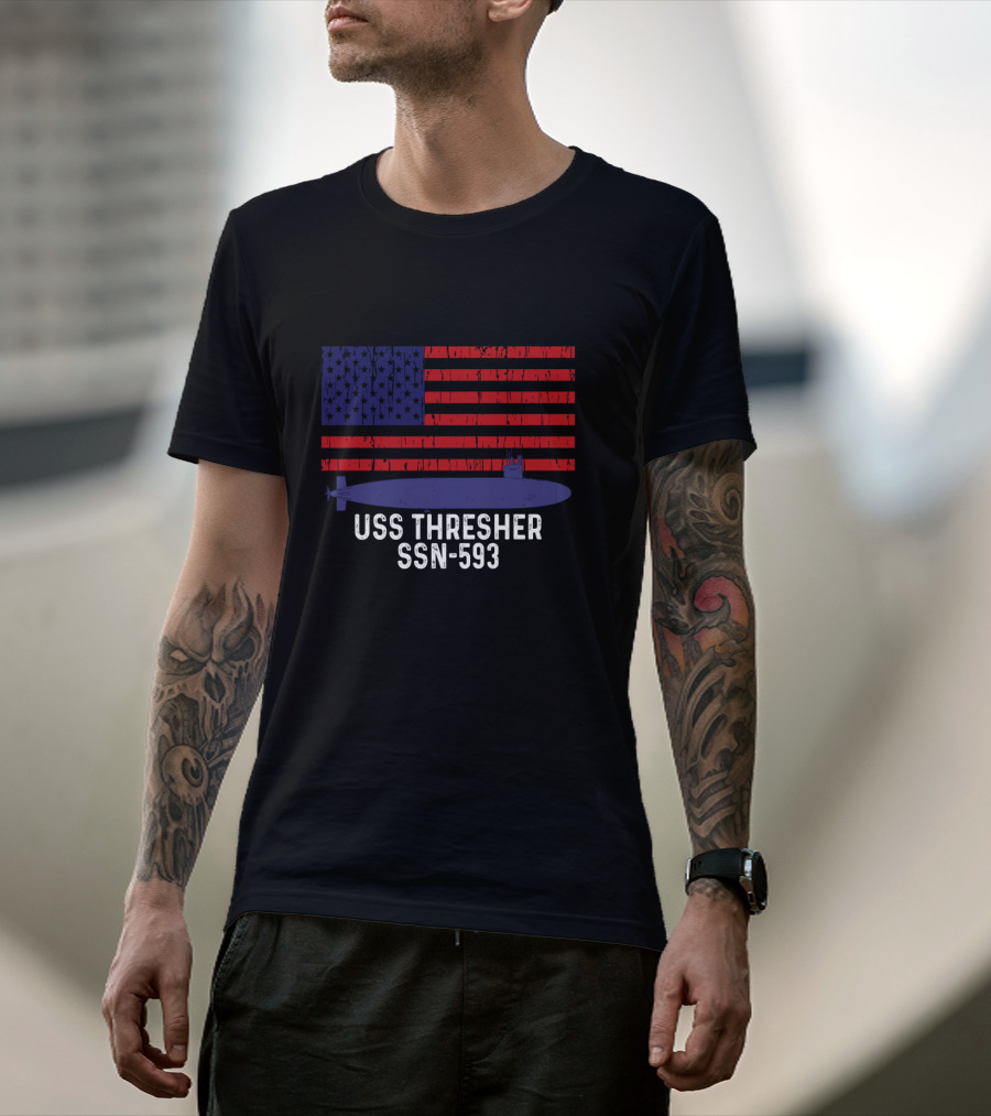 USS Thresher SSN-593 Vintage American Flag Submarine Navy T-Shirt